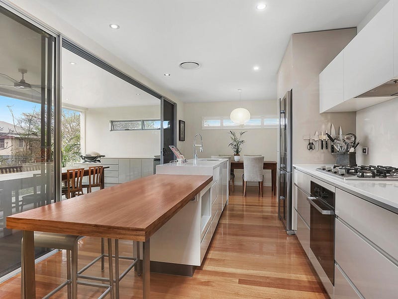 33 Grosvenor Street, Balmoral, Qld 4171 - Property Details