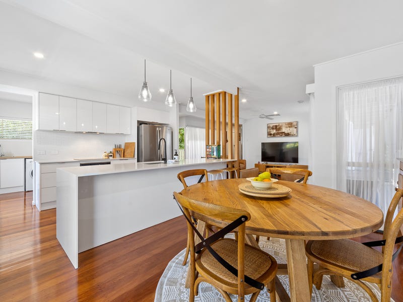 2 Adrian Street, Margate, Qld 4019 - Property Details