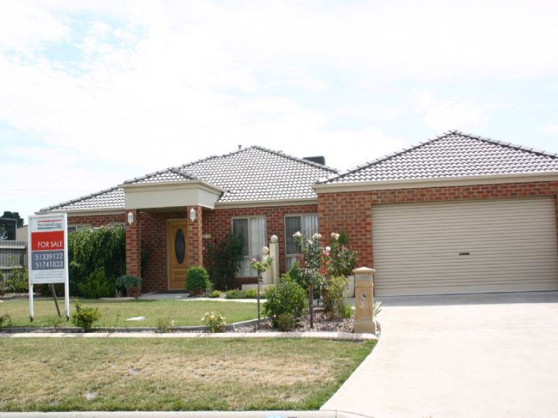 38 Sundale Road, Traralgon, Vic 3844 - Property Details