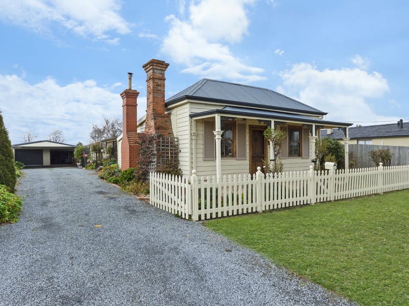 13 Laycock Street, Longford, Tas 7301 - Property Details