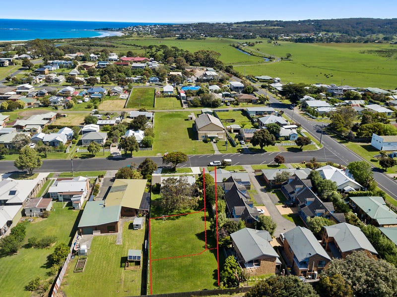 26 Moore Street, Apollo Bay, VIC 3233 - realestate.com.au