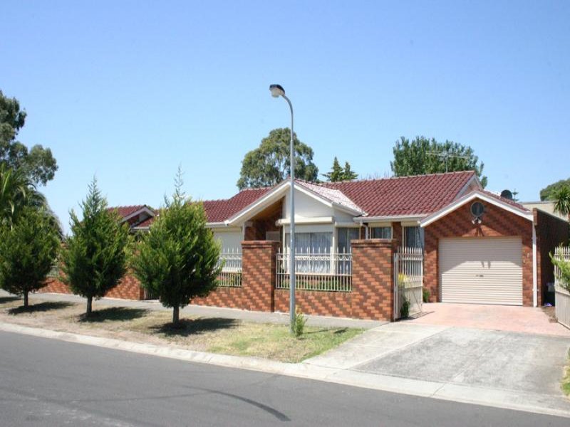 42 Somerset Drive, Sunshine North, VIC 3020 - realestate.com.au
