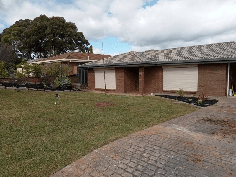 2 Scott Court, Woodcroft, SA 5162 - Property Details