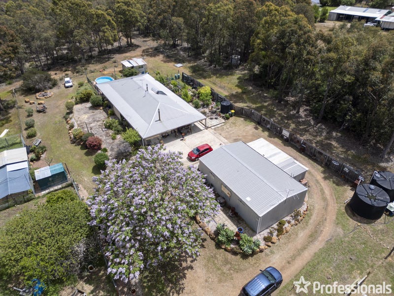 4455 Stoneville Road, Stoneville, WA 6081 - Property Details