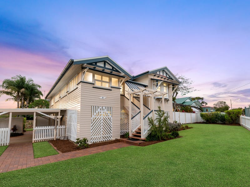 35 Prince Edward Parade, Redcliffe, Qld 4020 - Property Details