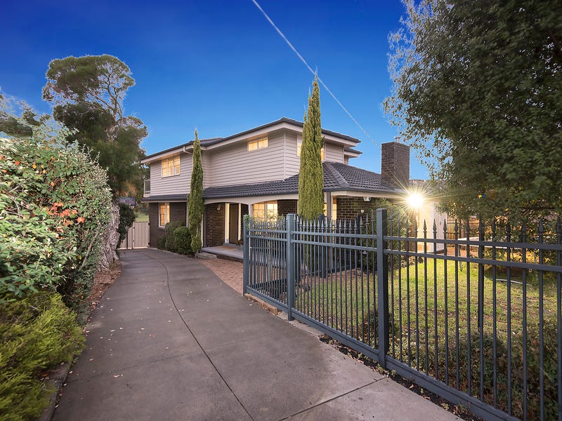 8 De Havilland Avenue, Strathmore Heights, VIC 3041 - realestate.com.au