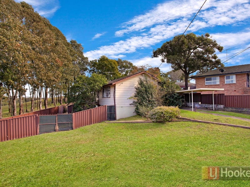 32 Wilkes Crescent, Tregear, NSW 2770 - Property Details
