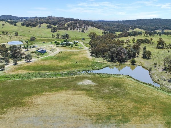 409 Bush's Road, Jerrawa, NSW 2582 - Property Details