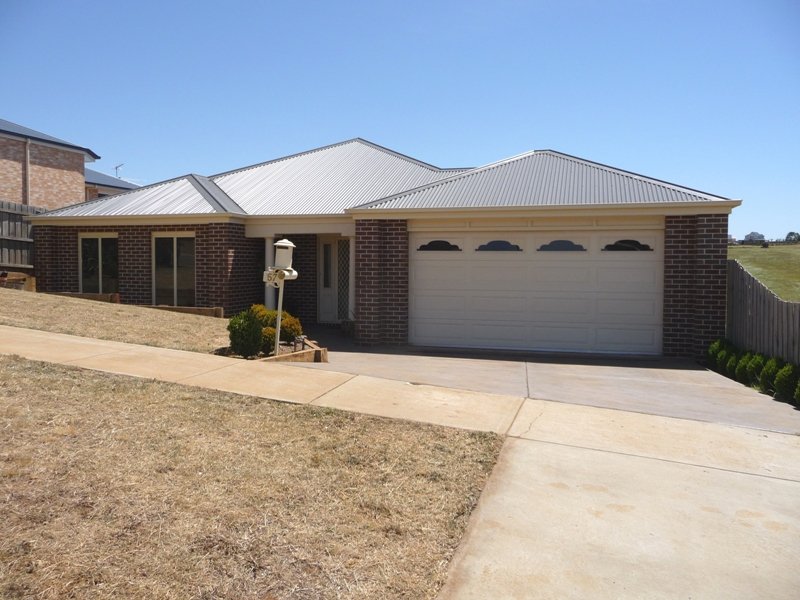 57 Victoria Street, Drouin, Vic 3818 - Property Details