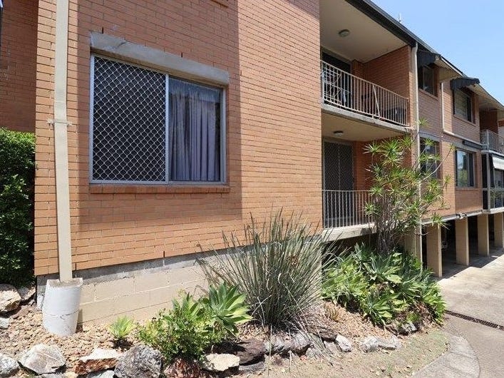 1/22 Raby Road, Coorparoo, Qld 4151 - Property Details