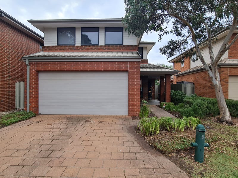 9 Turnstone Drive, Point Cook, VIC 3030 - realestate.com.au