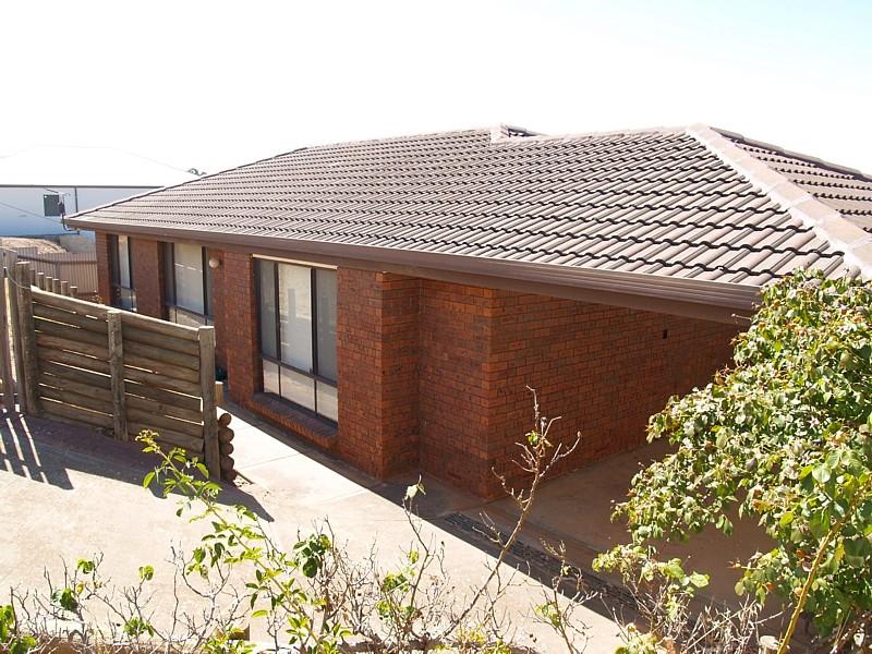 11 Pocock Place, Reynella, SA 5161 - Property Details