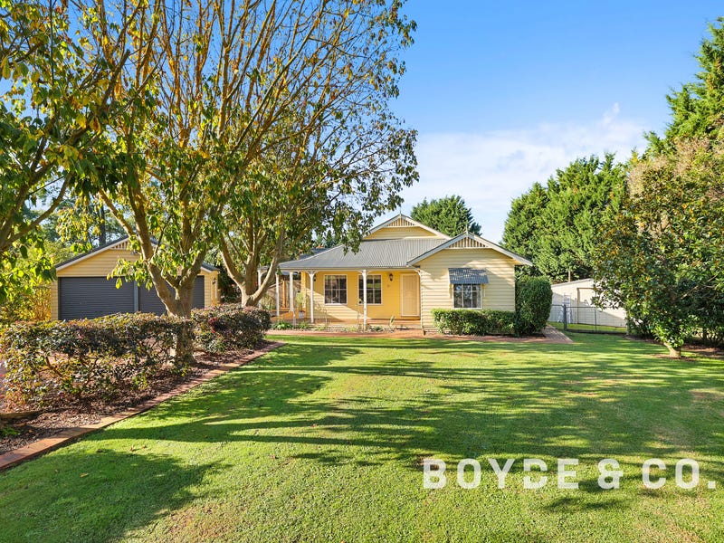 5 Marion Place, Drouin, Vic 3818 - Property Details