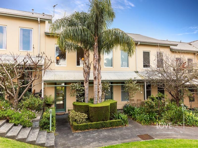 176 Wiltshire Drive, Kew, VIC 3101 - realestate.com.au