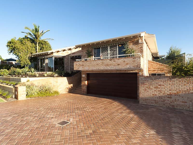 4 Allard Place, Leeming, WA 6149 - realestate.com.au