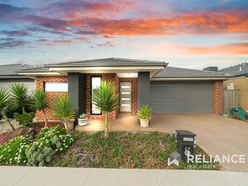 29 Treeve Park Way, Werribee, Vic 3030 - Property Details