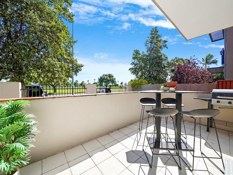 2/120 Terrace Road, Perth, WA 6000 - Property Details