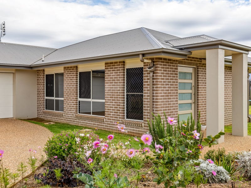 5 Amelia Court, Highfields, Qld 4352 - Property Details