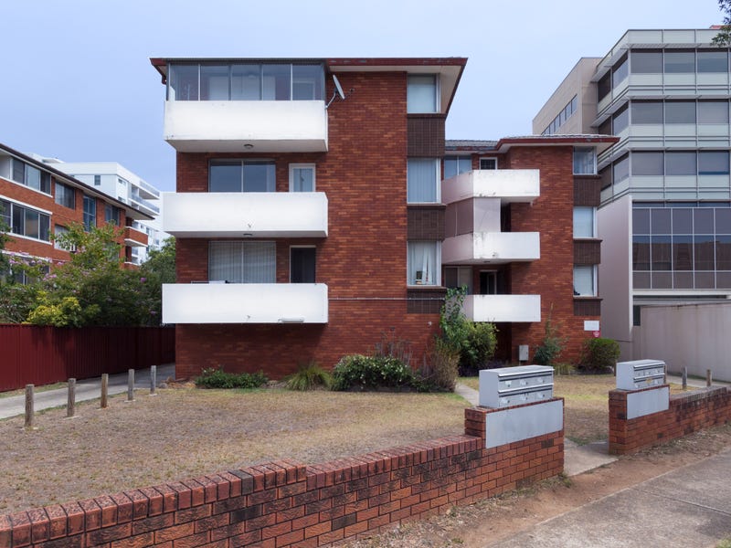 2/9 Secant Street, Liverpool, NSW 2170 - Property Details