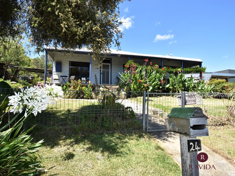 24 Lower Stanley Rd, Beechworth, Vic 3747 - Property Details