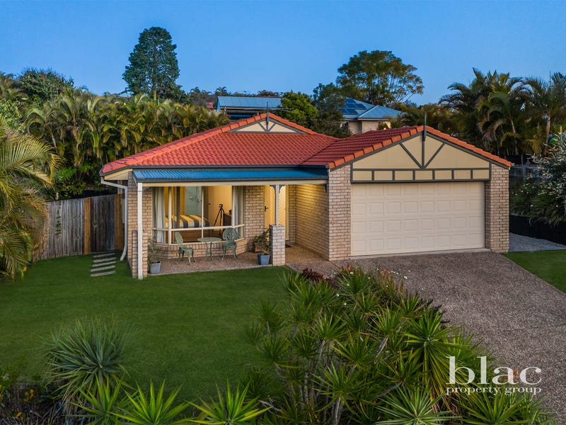 34 Hunter Circuit, Petrie, Qld 4502 - Property Details