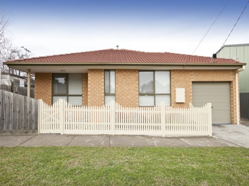 11 Aliwal Street, West Footscray, VIC 3012 - realestate.com.au