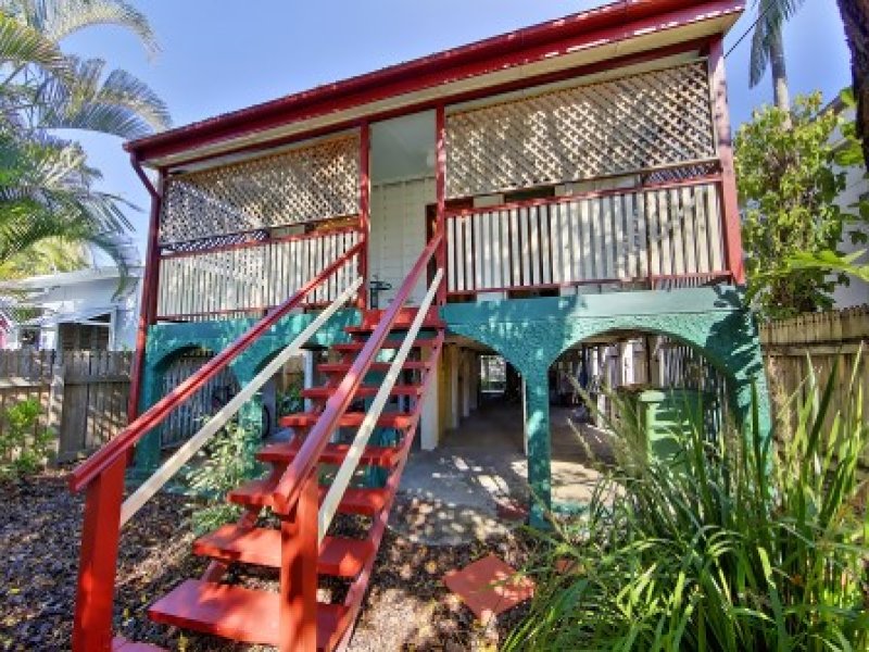 42 Railway Avenue, Railway Estate, QLD 4810 - realestate.com.au