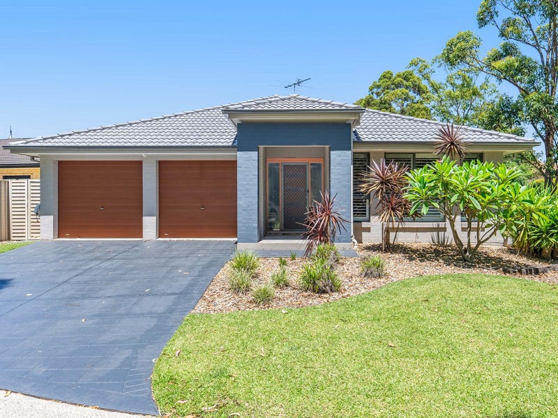 39 Barrington Drive, Woongarrah, NSW 2259 - Property Details