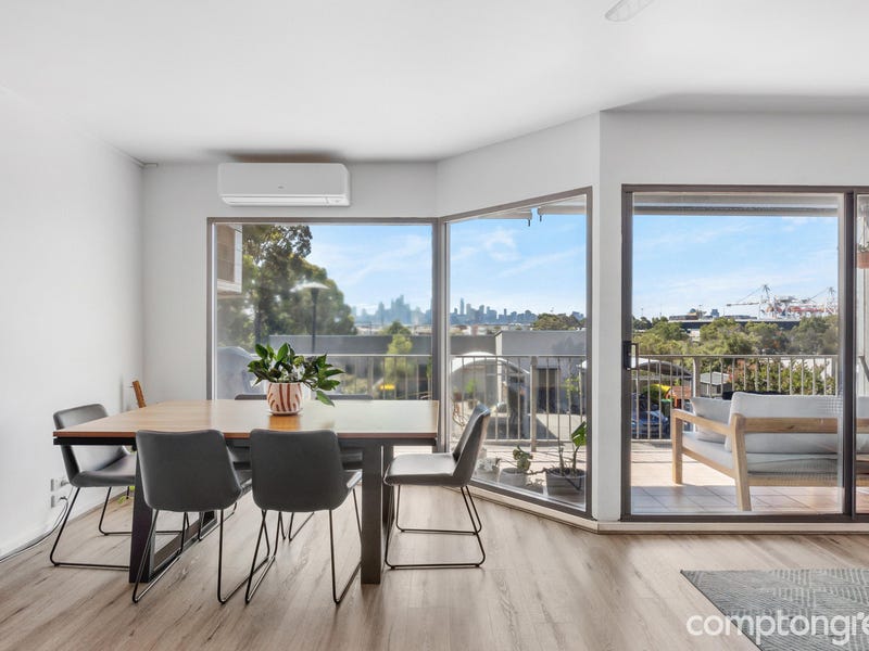 3/55 Moreland Street, Footscray, Vic 3011 - Property Details