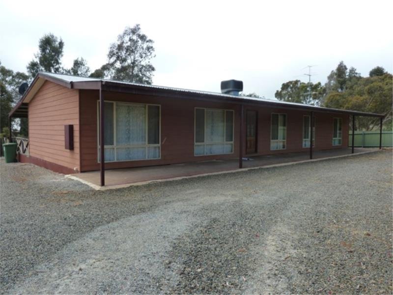 29 Commercial Road, Watervale, SA 5452 - Property Details