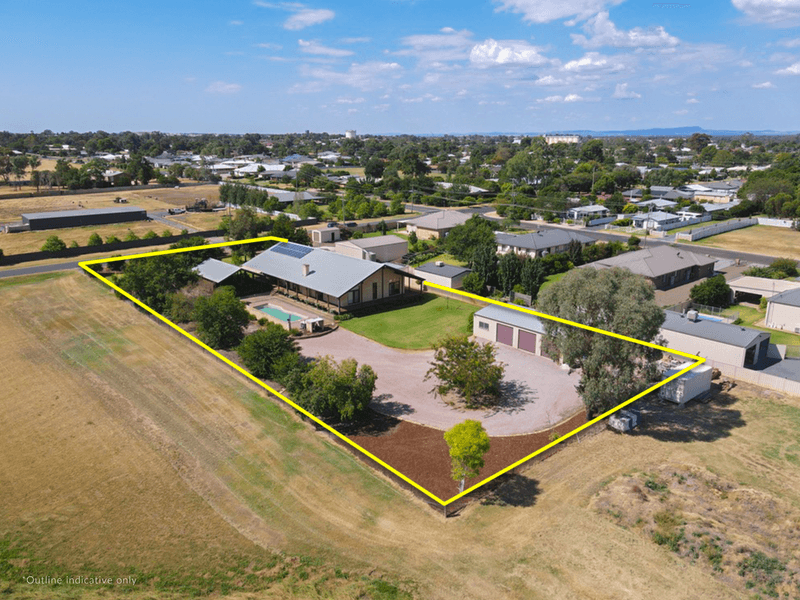 35 Quarry Road, Forbes, NSW 2871 - Property Details
