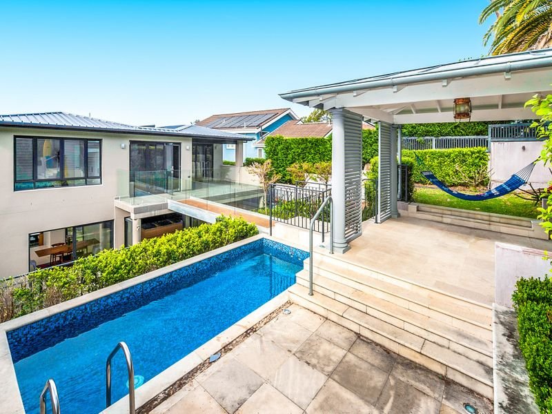 10 Narooma Road, Northbridge, NSW 2063 - Property Details