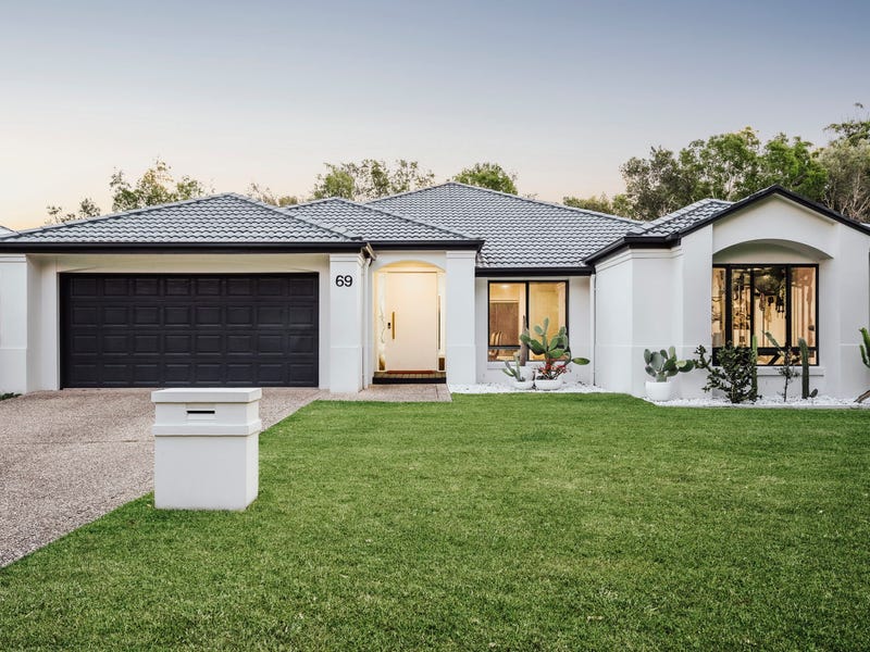 Real Estate & Property for Sale in 16 Greenside Ct, Peregian Springs ...