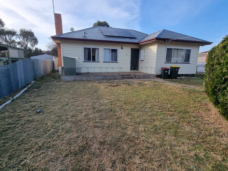 32 Armstrong Street, Boort, Vic 3537 - Property Details