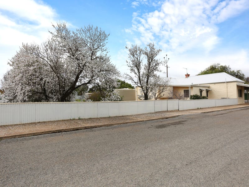 15 Hawker Street, Yacka, SA 5470 - realestate.com.au