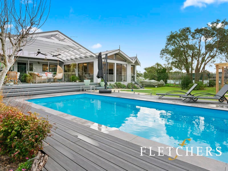 9 Sunshine Grove, Rye, Vic 3941 - Property Details