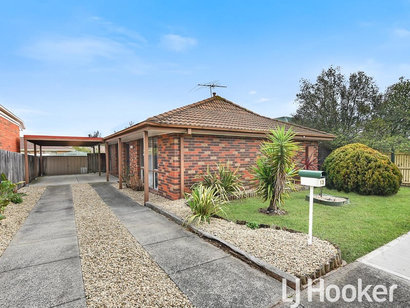 13 Emily Drive, Narre Warren, VIC 3805 - realestate.com.au
