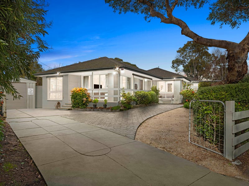 29 Pembroke Drive, Somerville, Vic 3912 - Property Details