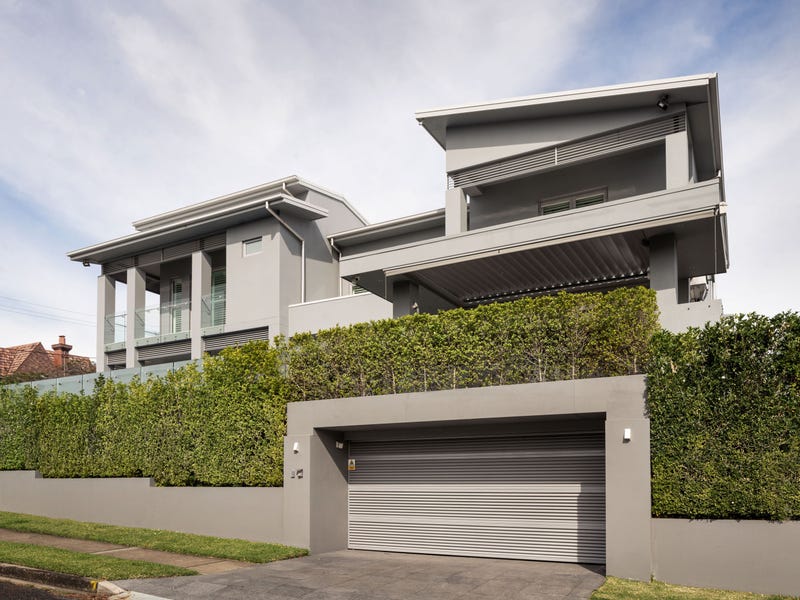 2 Kitchener Road, Hamilton, Qld 4007 - Property Details