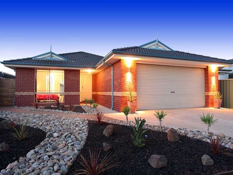 26 Dalkeith Drive, Point Cook, VIC 3030 - realestate.com.au