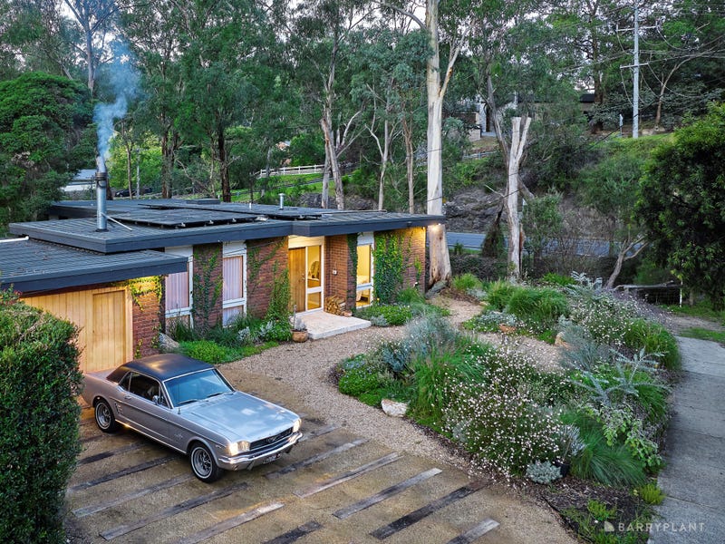 2 Fossickers Way, Warrandyte, Vic 3113 - Property Details