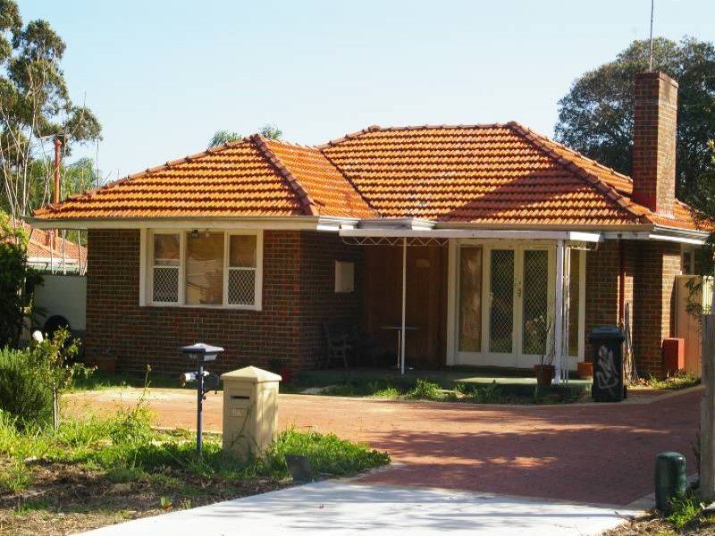 5 Chailey Place, Balga, WA 6061 - Property Details