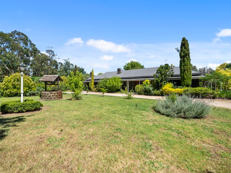 24 Inglis Road, Benalla, Vic 3672 - Property Details