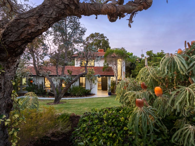 8 Crowcombe Way, Karrinyup, WA 6018 - realestate.com.au