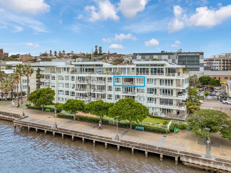 42/304 Wharf Road, Newcastle, NSW 2300 - Property Details