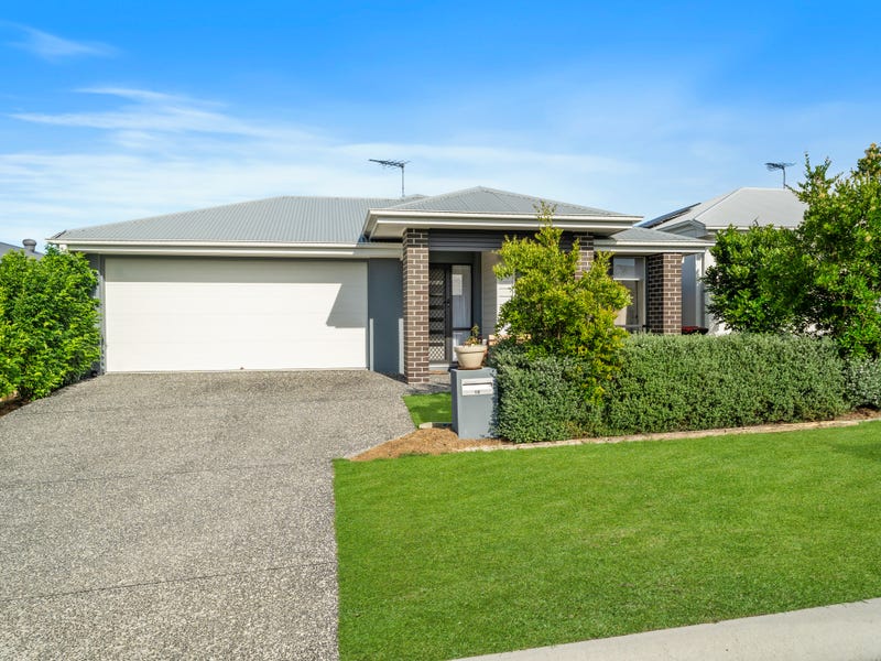 18 Spruce Circuit, Hillcrest, Qld 4118 - Property Details