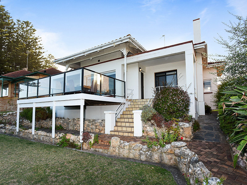 4 Strangways Terrace, Port Elliot, SA 5212 - realestate.com.au