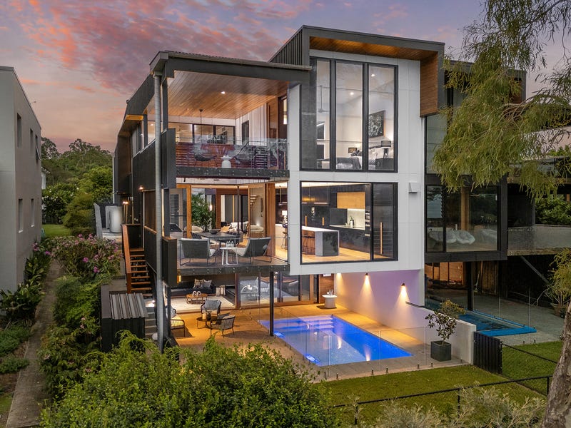 38 Twigg Street, Indooroopilly, Qld 4068 - Property Details