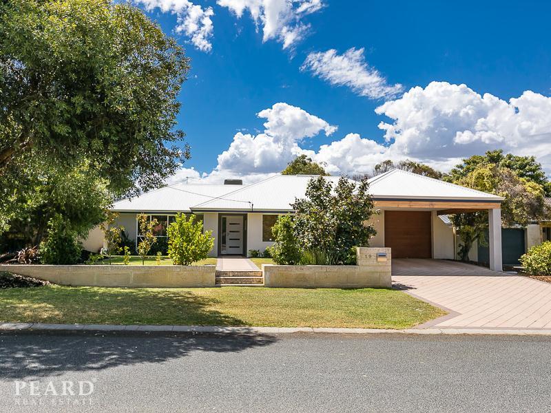 19 Tietkins Way, Padbury, WA 6025 - realestate.com.au
