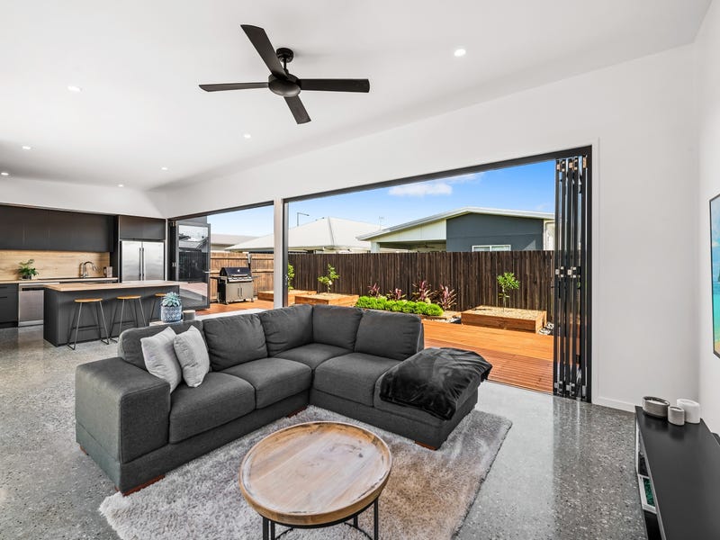11 Toyne Street, Baringa, Qld 4551 - Property Details
